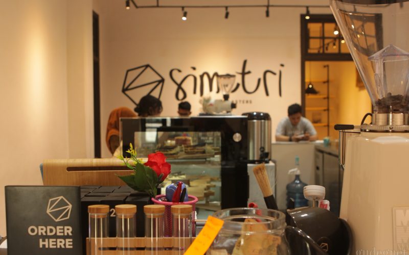 8 Cafe Dekat UGM Jogja Buat Nongkrong, Skripsian, dan Healing - JogjaVoice